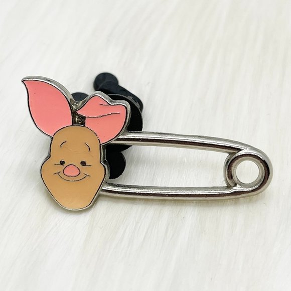 Disney | Jewelry | 525 Winnie The Pooh Piglet Safety Pin Style Pin ...